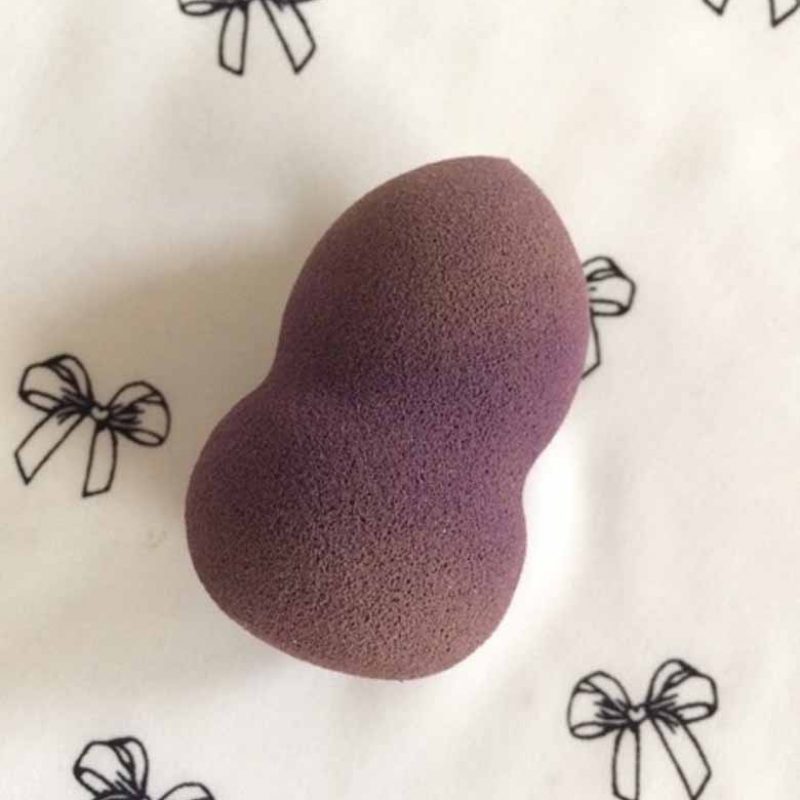 Stila Double-Ended Blending Sponge Review | The Grit and Grace Project